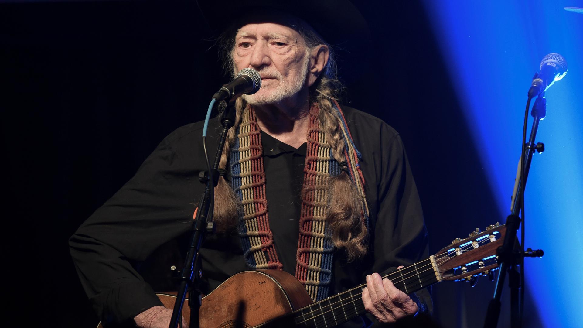 How to get tickets to Willie Nelson at Macon Atrium Health Amphitheater ...