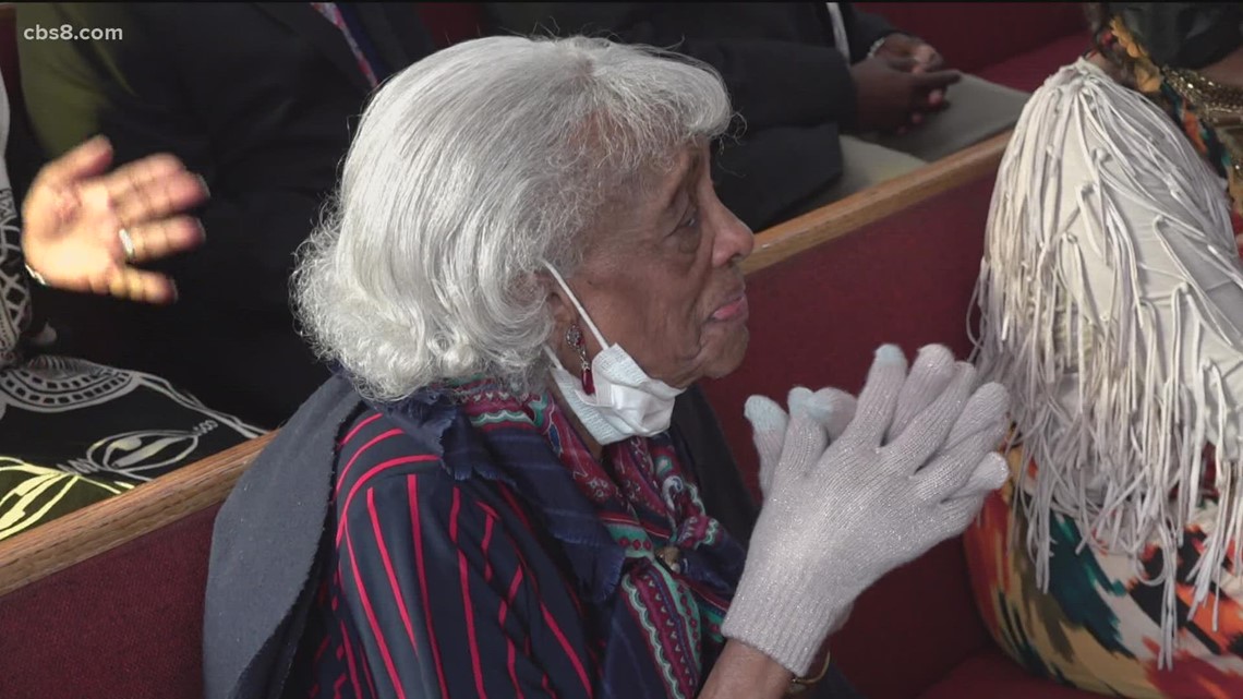San Diego church honors 105-year-old Mother Curly Davis, turns 106 in ...