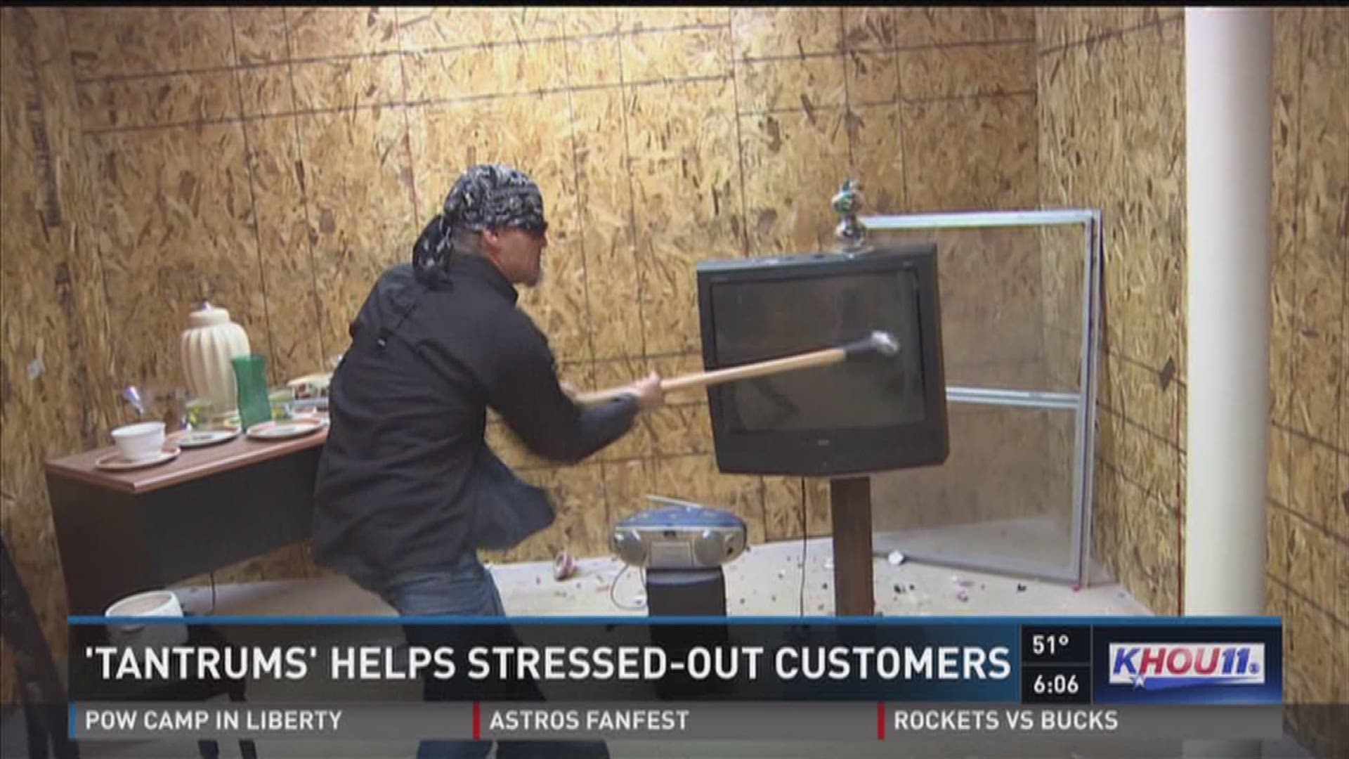 Customers pay to destroy furniture at new Texas business | 13wmaz.com