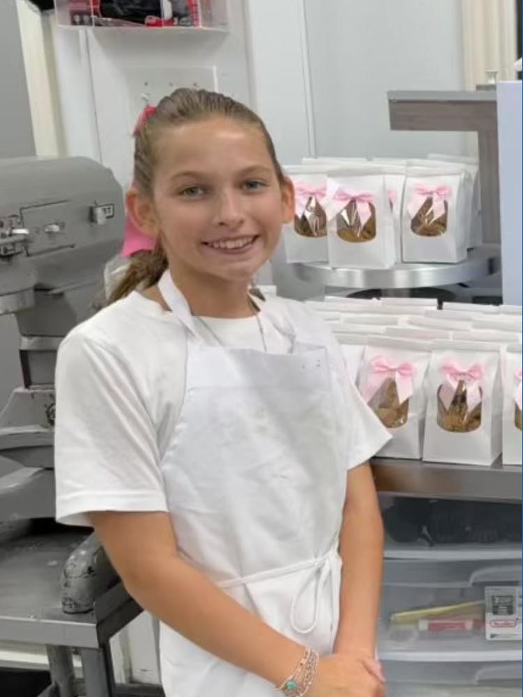 Little girl in Houston area sells over 1,000 homemade cookies for flood ...