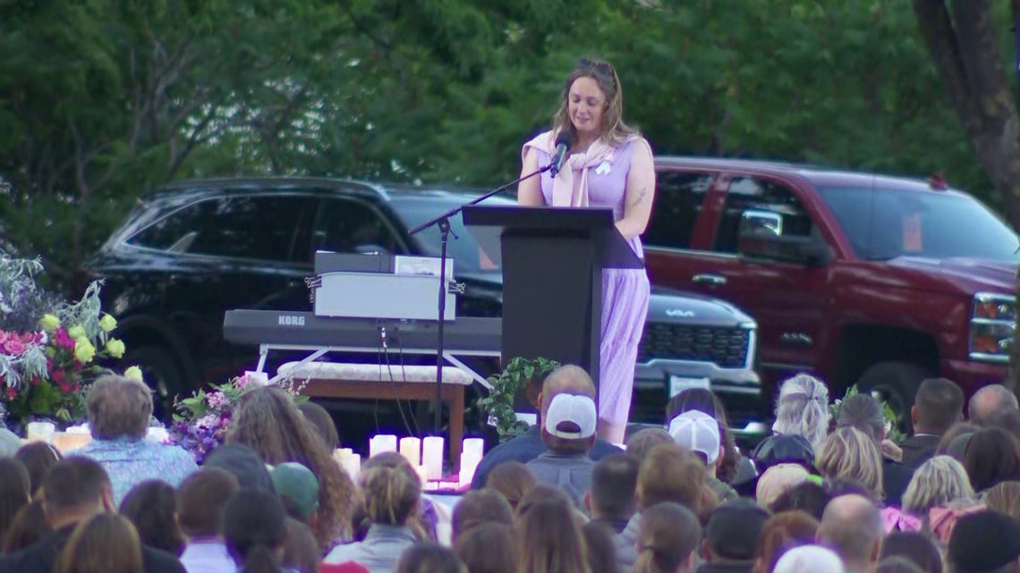 Mother speaks at memorial for daughters in Wenatchee | 13wmaz.com