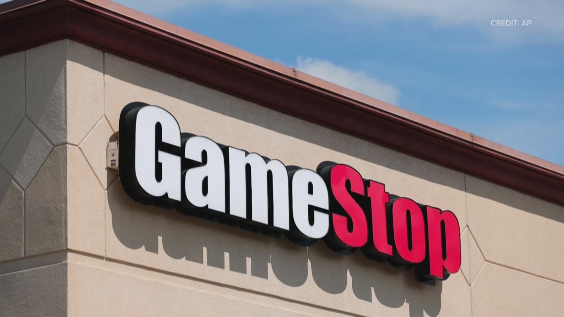 GameStop closing 15 Georgia locations, including one in Central Georgia ...