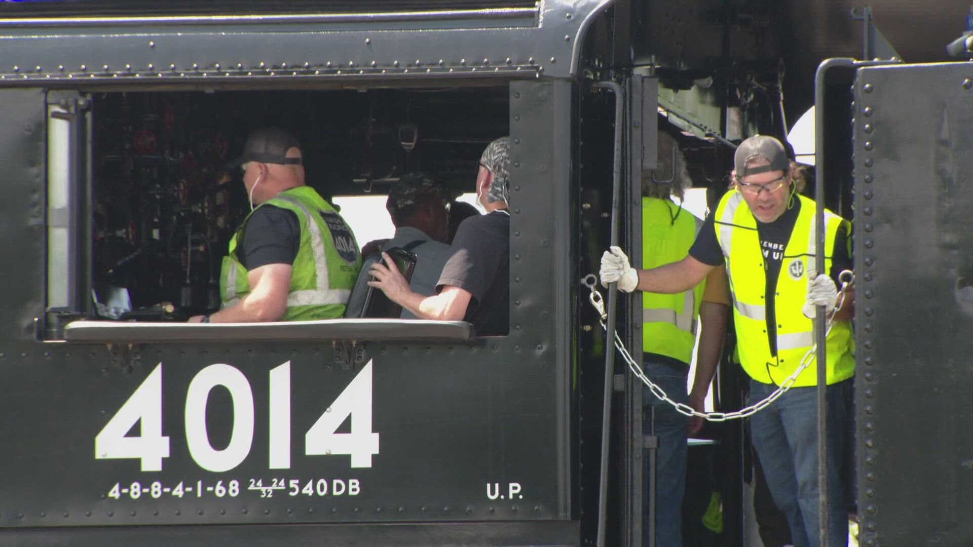 World's largest steam locomotive announces spring tour schedule ...