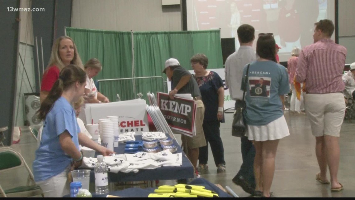 Republican leaders and GOP candidates gather for fish fry | 13wmaz.com