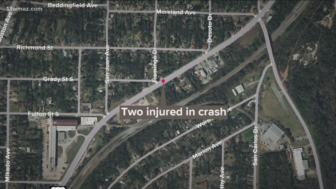 2 injured in crash with tractor-trailer | 13wmaz.com