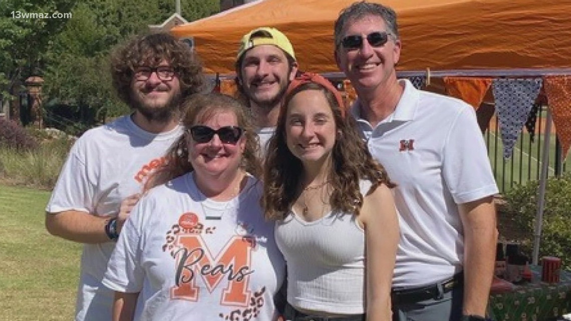 Triplets from Macon graduate from Mercer University together. Meet the ...