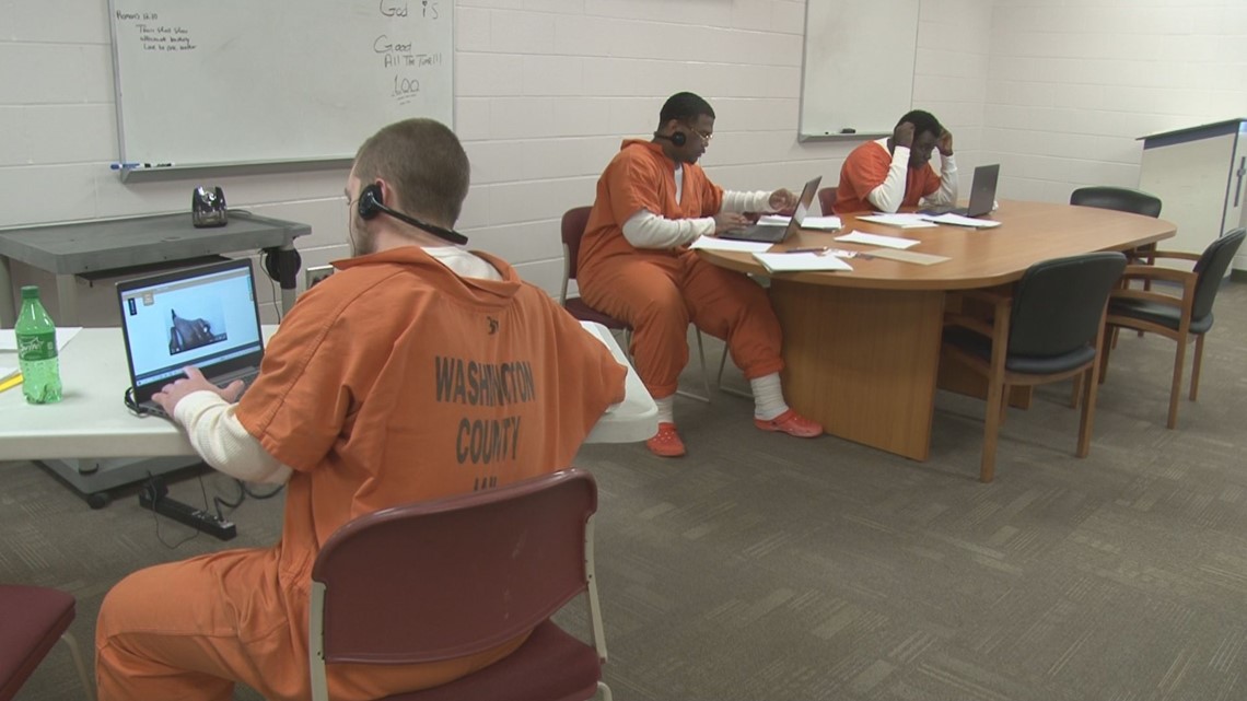 Washington County inmates work toward high school diploma | 13wmaz.com