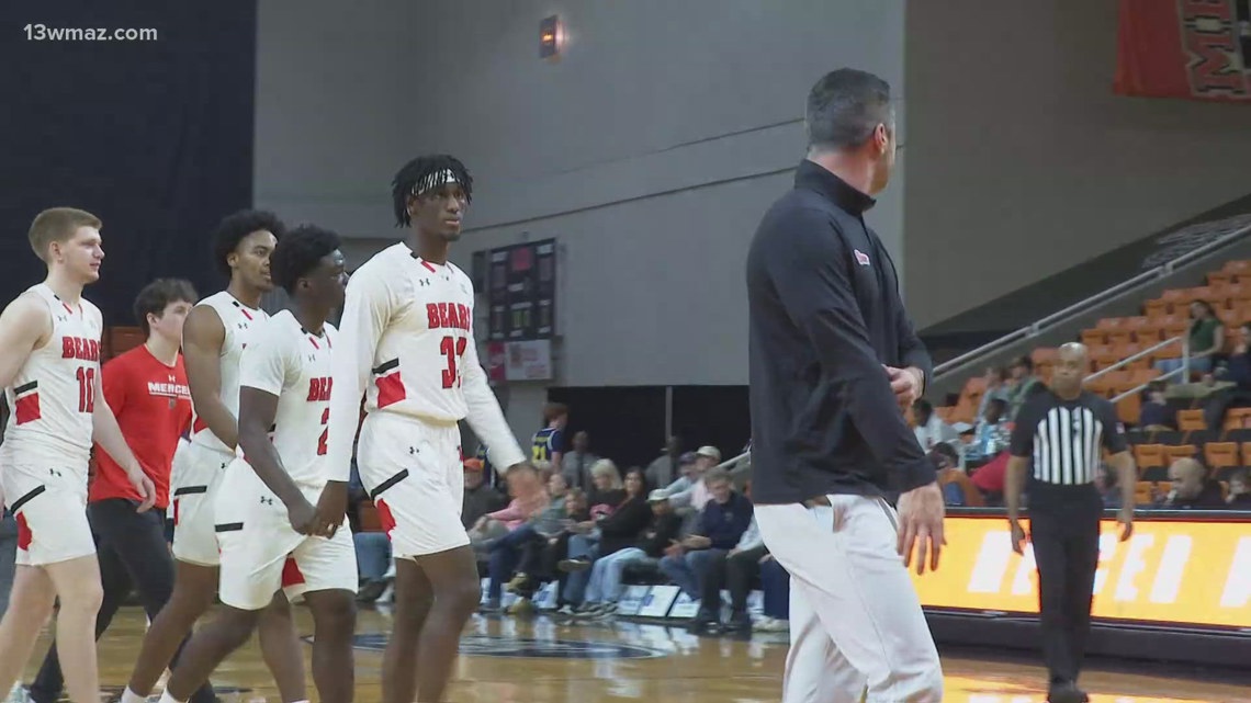 Mercer Bears kick off 2025 with win over conference rival Chattanooga ...