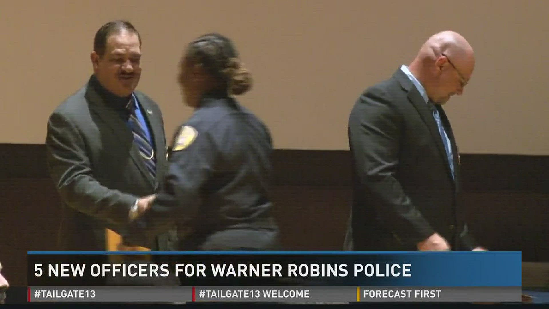 5 new officers headed to Warner Robins Police | 13wmaz.com