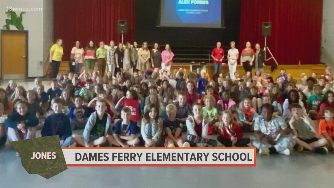 Meteorologist Alex Forbes visits Dames Ferry Elementary | 13wmaz.com