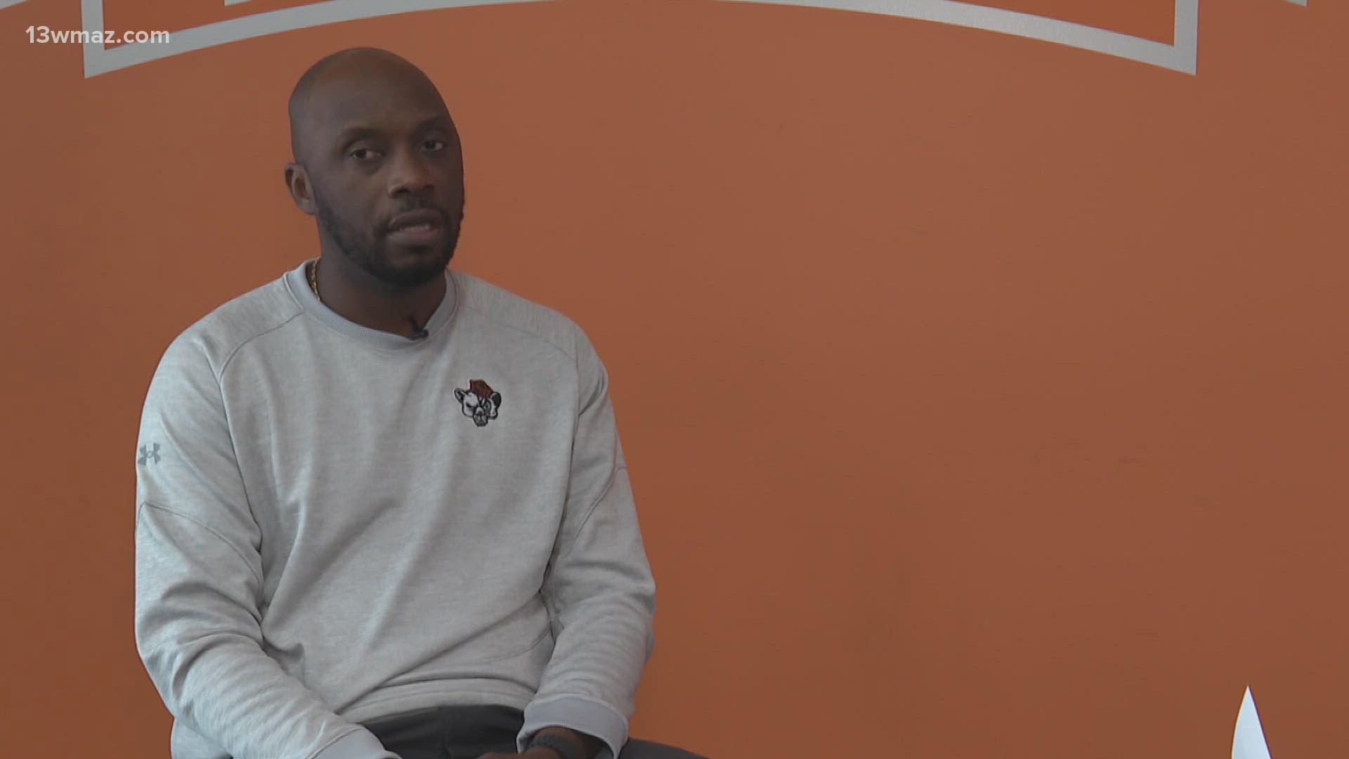 Mercer football wins back-to-back SoCon titles, finishes undefeated in ...