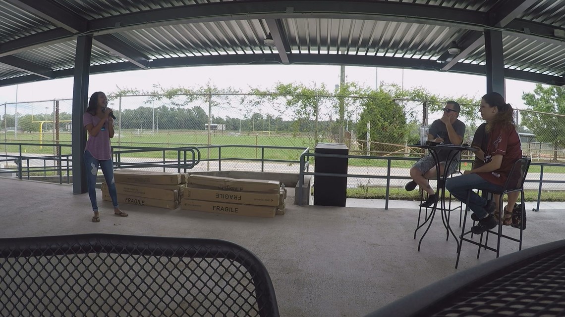 Macon Bacon National Anthem contestants step up to the plate | 13wmaz.com