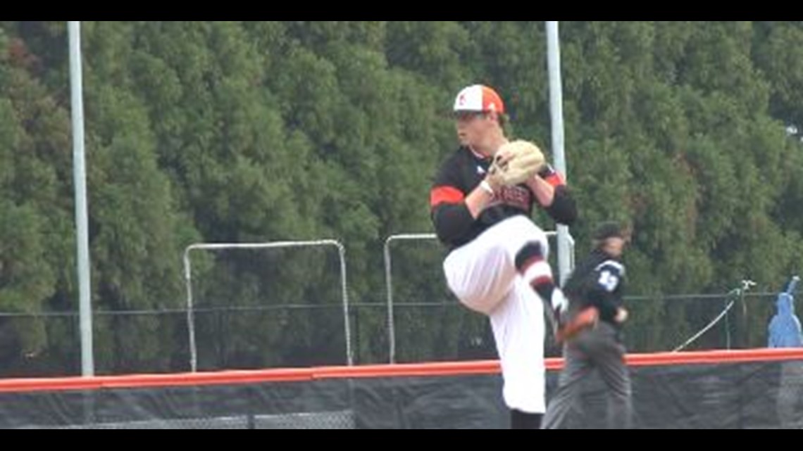 Mercer's Austin Cox Drafted in 5th round by Kansas City | 13wmaz.com