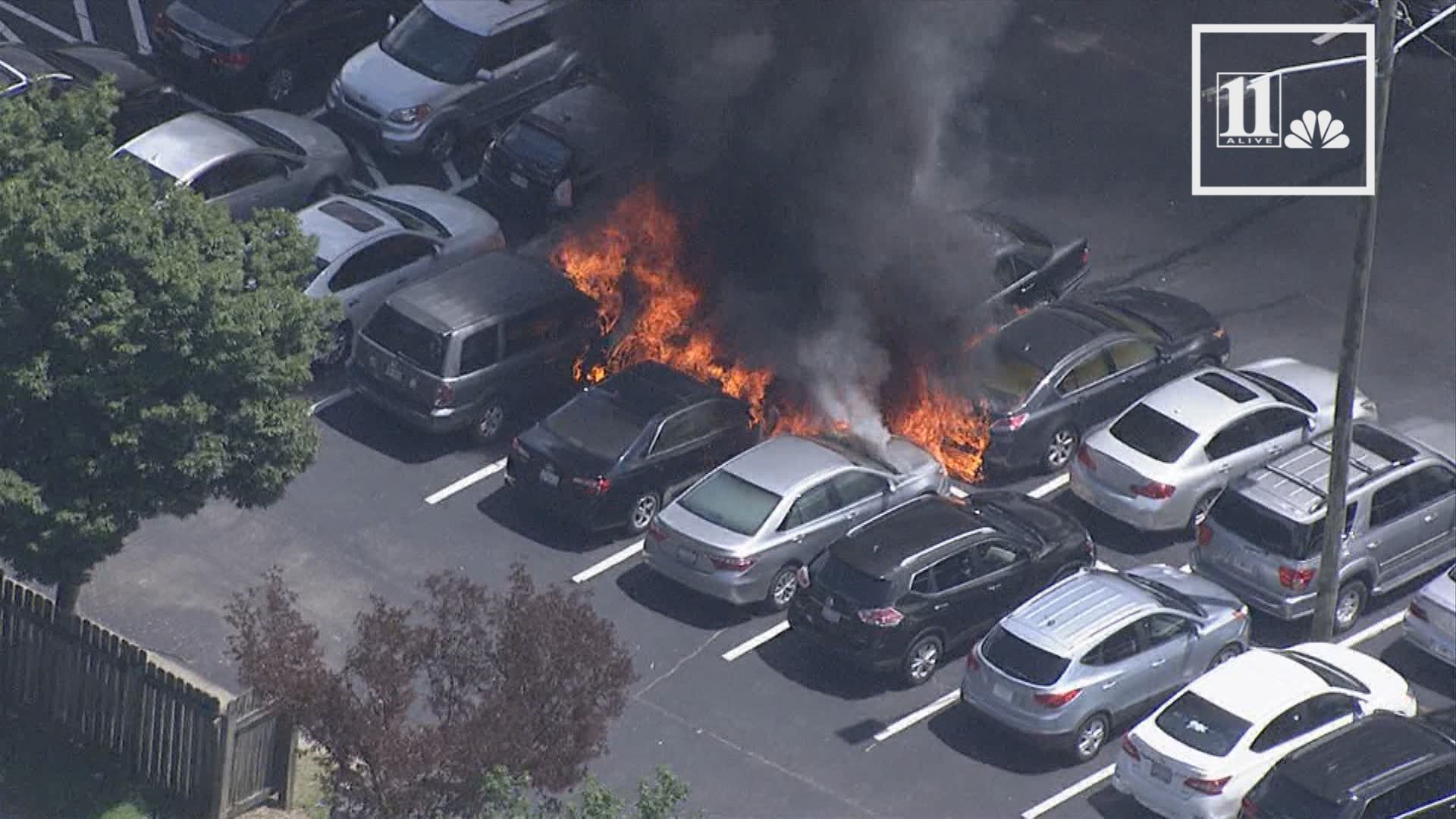 Several cars torched in downtown Atlanta parking lot | Cause unknown ...
