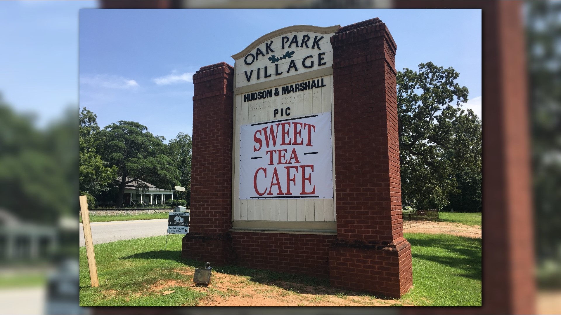 Sweet Tea Cafe opens in former Miss Hattie's location | 13wmaz.com