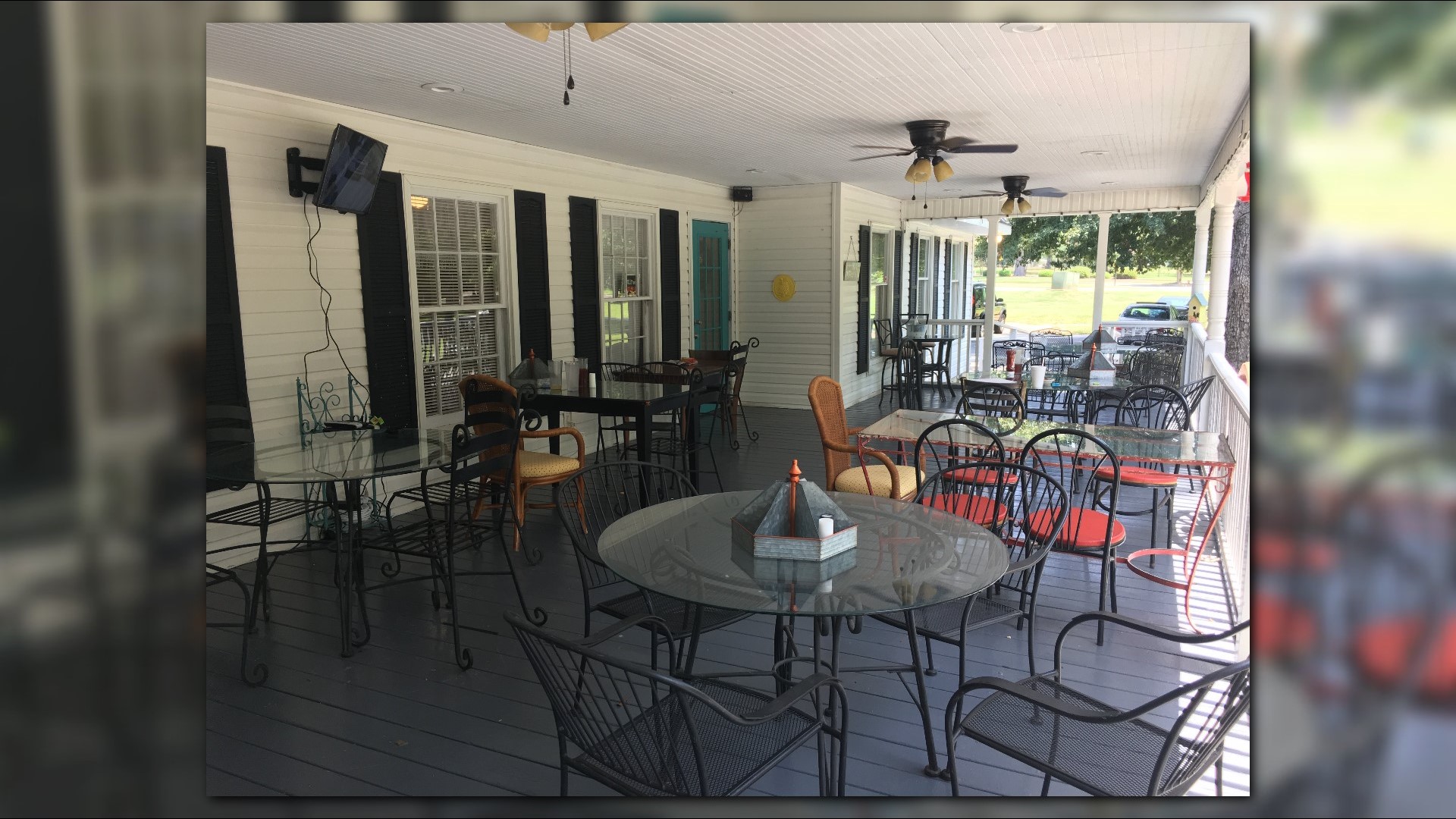 Sweet Tea Cafe opens in former Miss Hattie's location | 13wmaz.com