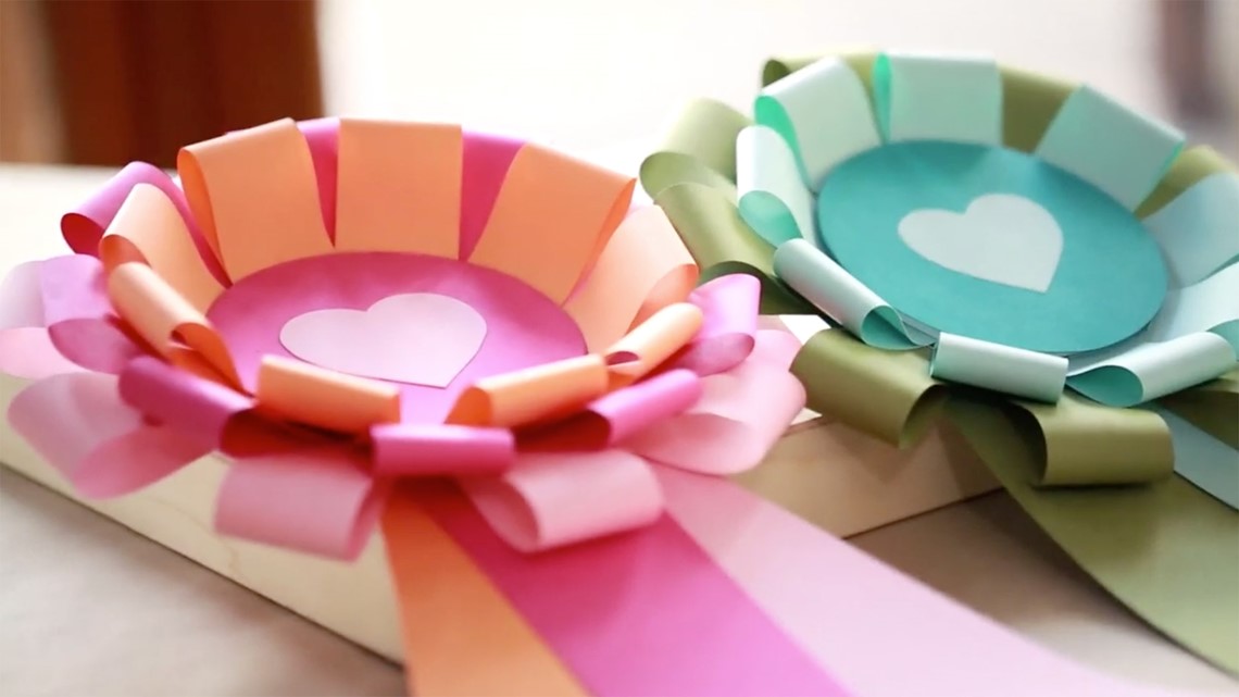 Kids' craft project: make a paper award ribbon | 13wmaz.com