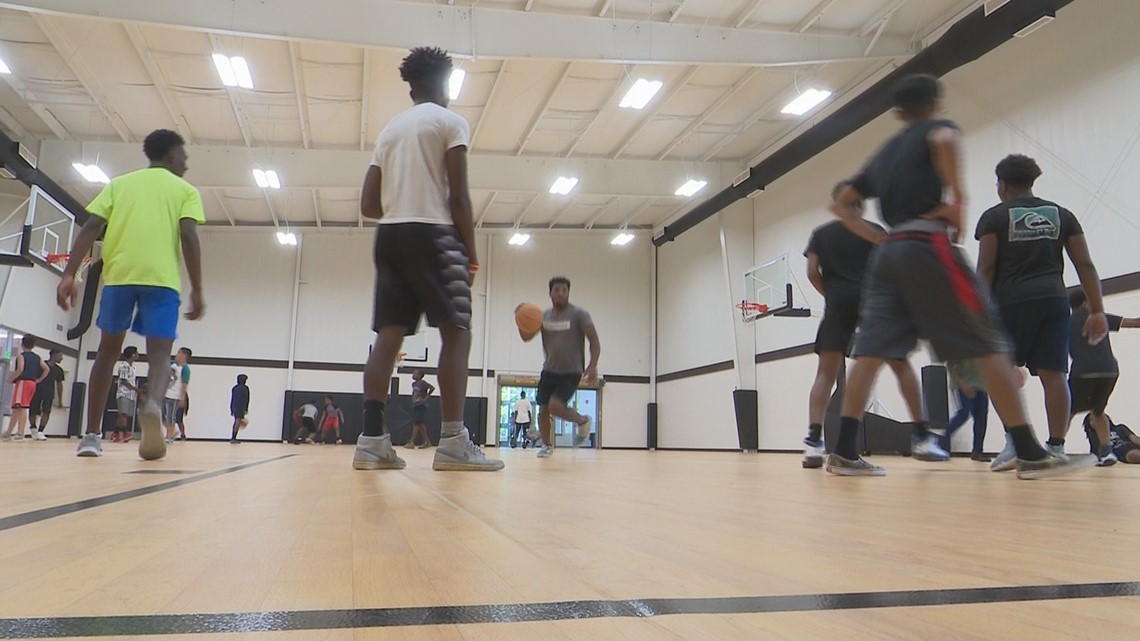 New Warner Robins basketball complex draws kids on summer vacation ...