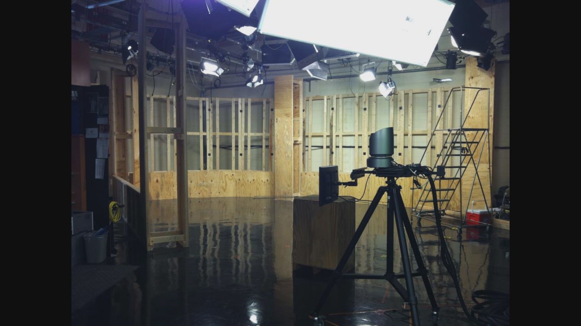 PHOTOS: Ben building the 13WMAZ studio | 13wmaz.com