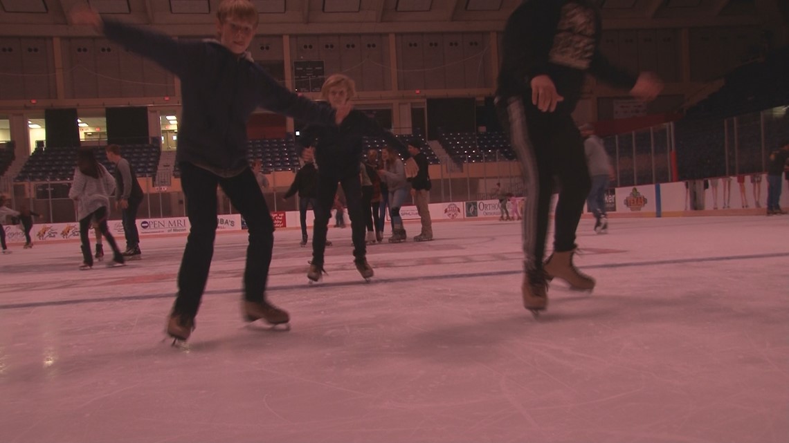 Macon Coliseum opens for public ice skating | 13wmaz.com