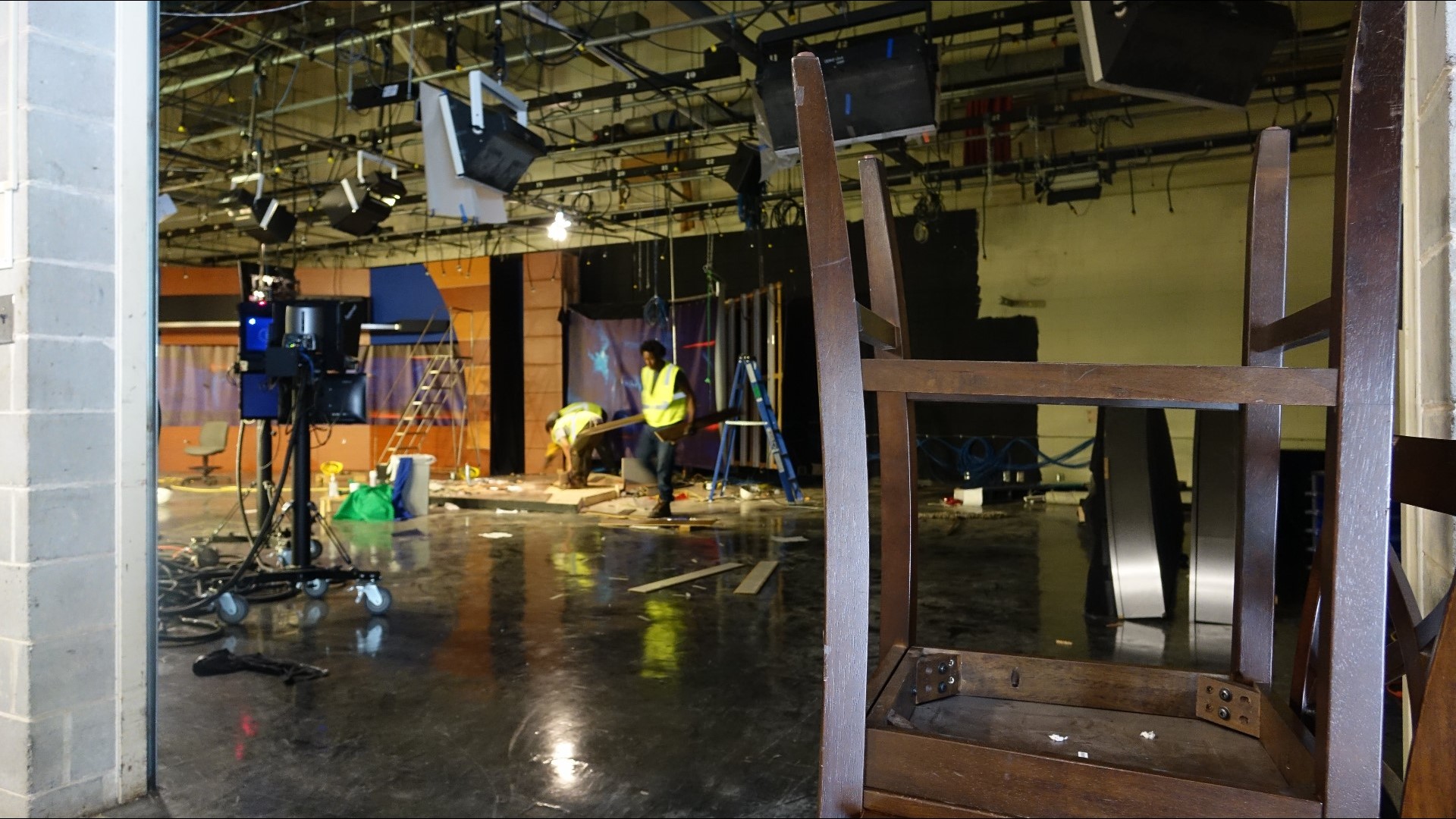 PHOTOS: Demolition of 13WMAZ news studio continues | 13wmaz.com