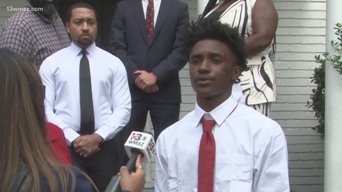 An 18-year-old was wrongfully arrested, his lawyers say. Now, he's missing | 13wmaz.com