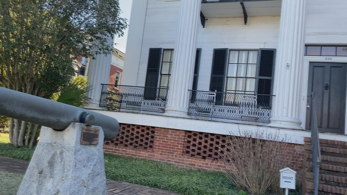 Cannonball House hosts great granddaughters of William and Helen Craft ...