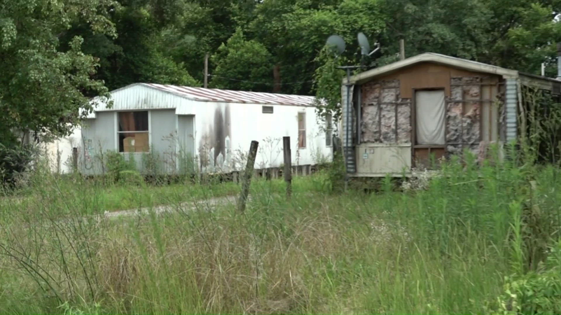 'An eyesore' | Warner Robins approves $44K plan to demolish 6 blighted ...