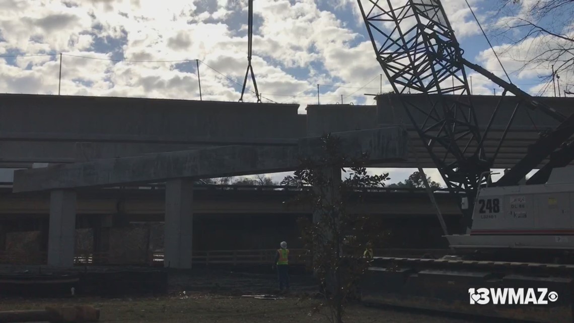 Bridge span install at I-16/I-75 split | 13wmaz.com