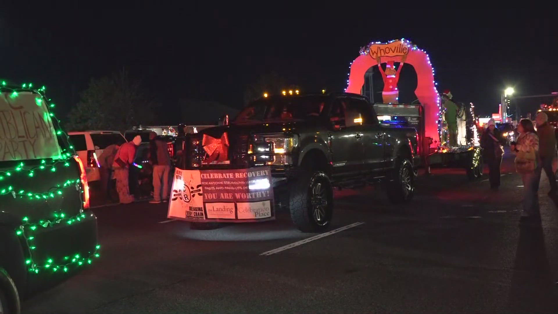 Live coverage from Gray's annual Christmas Parade | 13wmaz.com