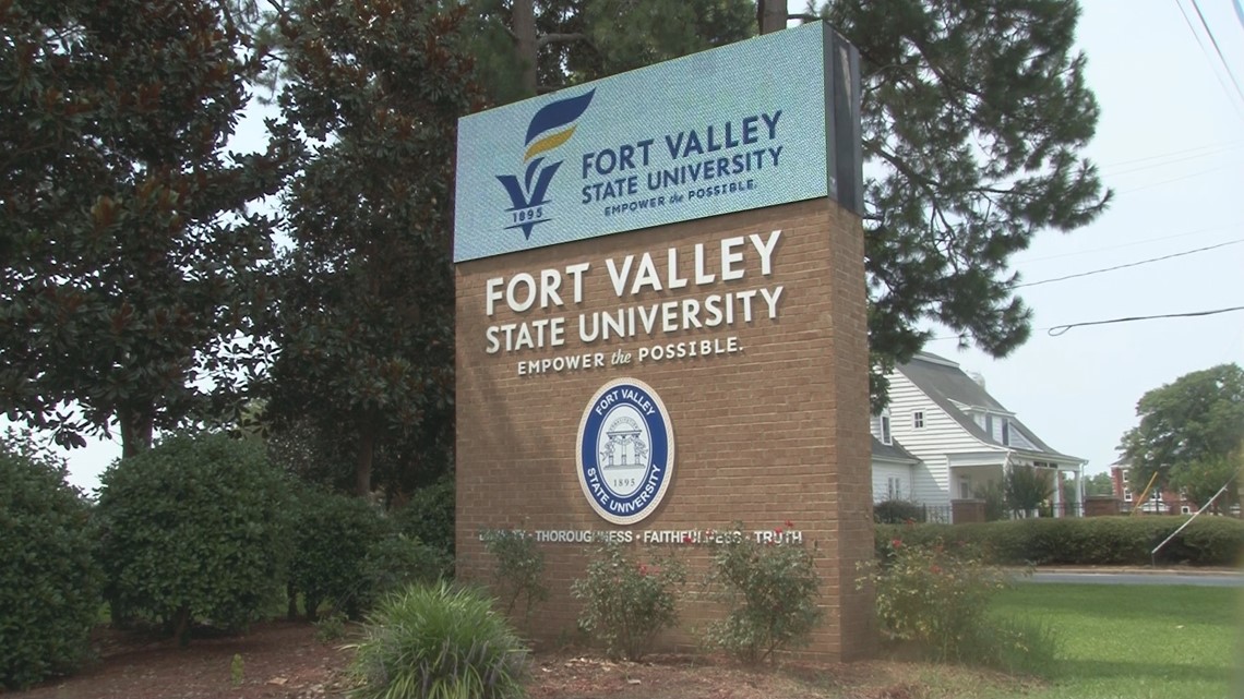 Fort Valley State University wipes out $250K of student debt | 13wmaz.com