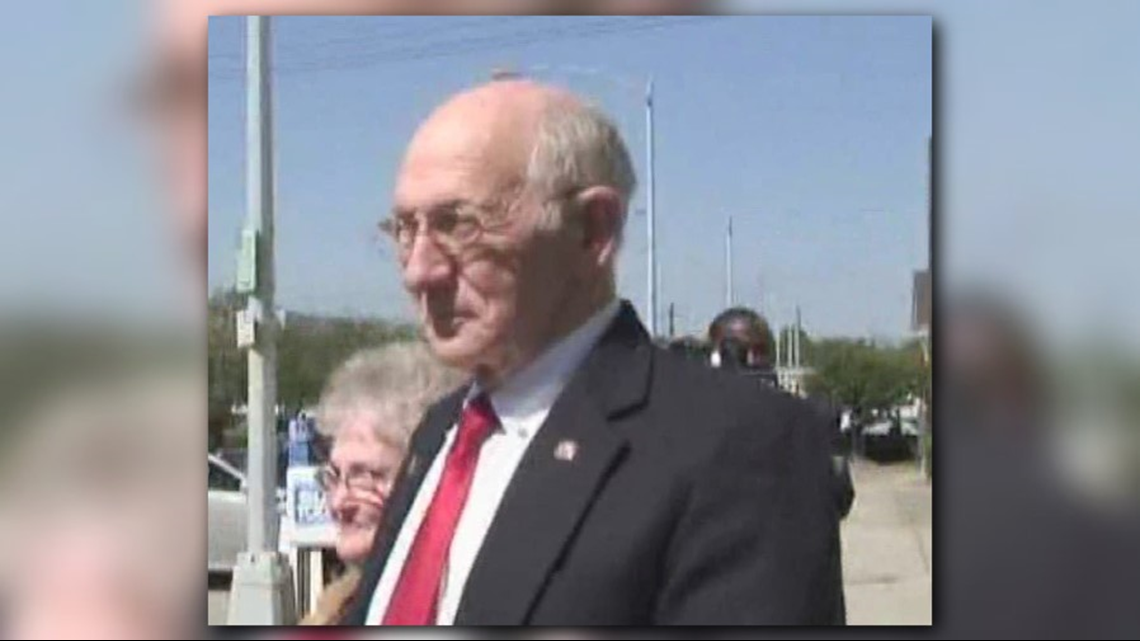 VERIFY: Can convicted felons run for office? | 13wmaz.com VERIFY: Can convicted felons run for office? | 13wmaz.com