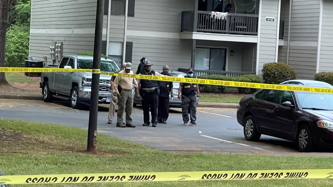 Man Found Shot To Death In North Macon Apartment Complex Parking Lot