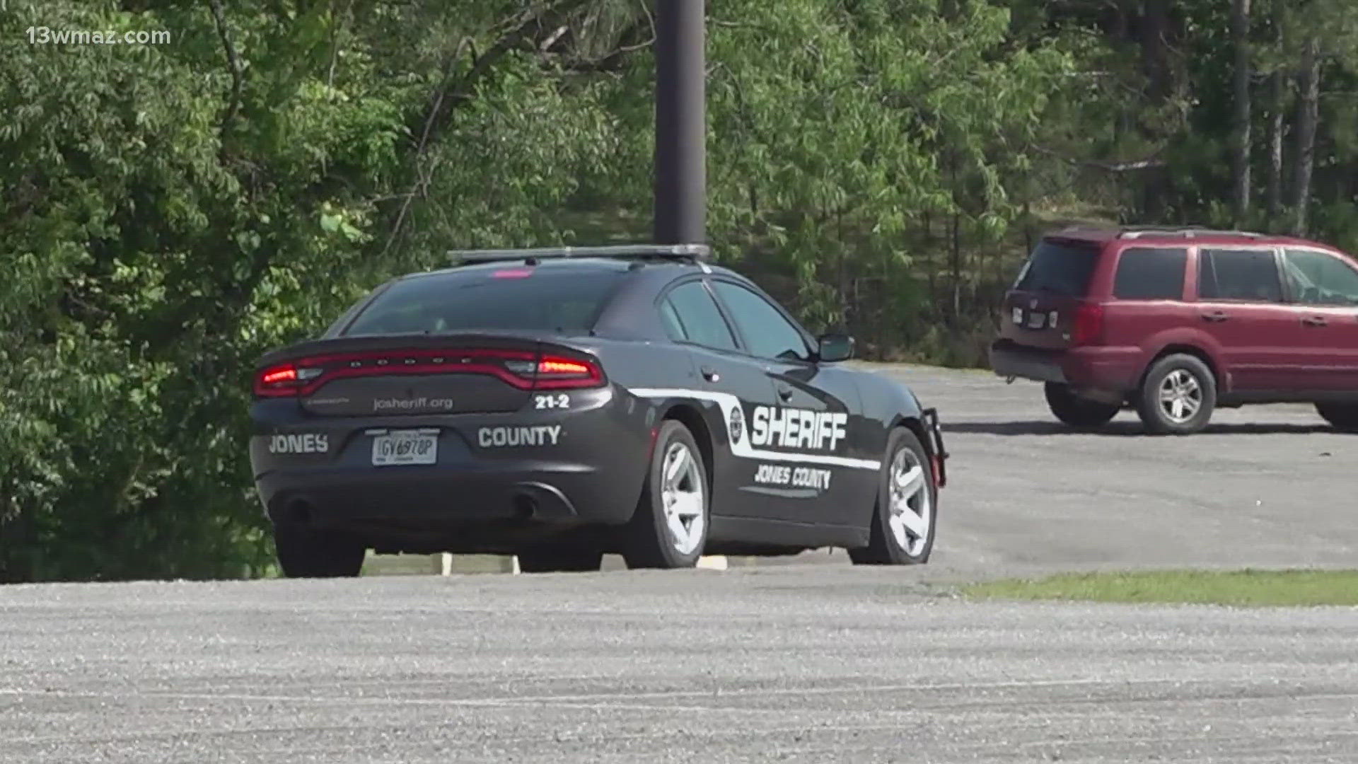 Georgia deputy shoots and kills man after police chase. What we know ...