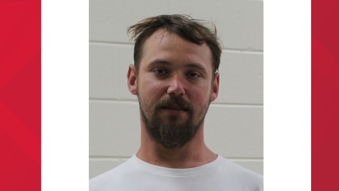Man charged with aggravated assault after stabbing another man | 13wmaz.com