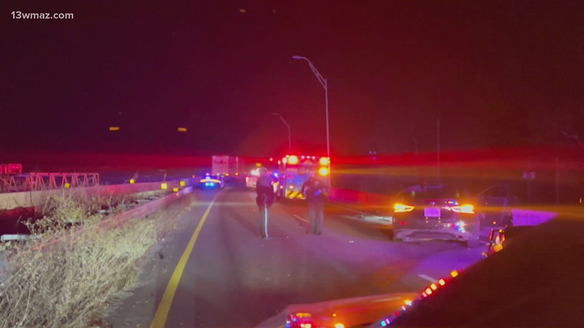 Man crashes during chase after trying to smuggle things into jail ...