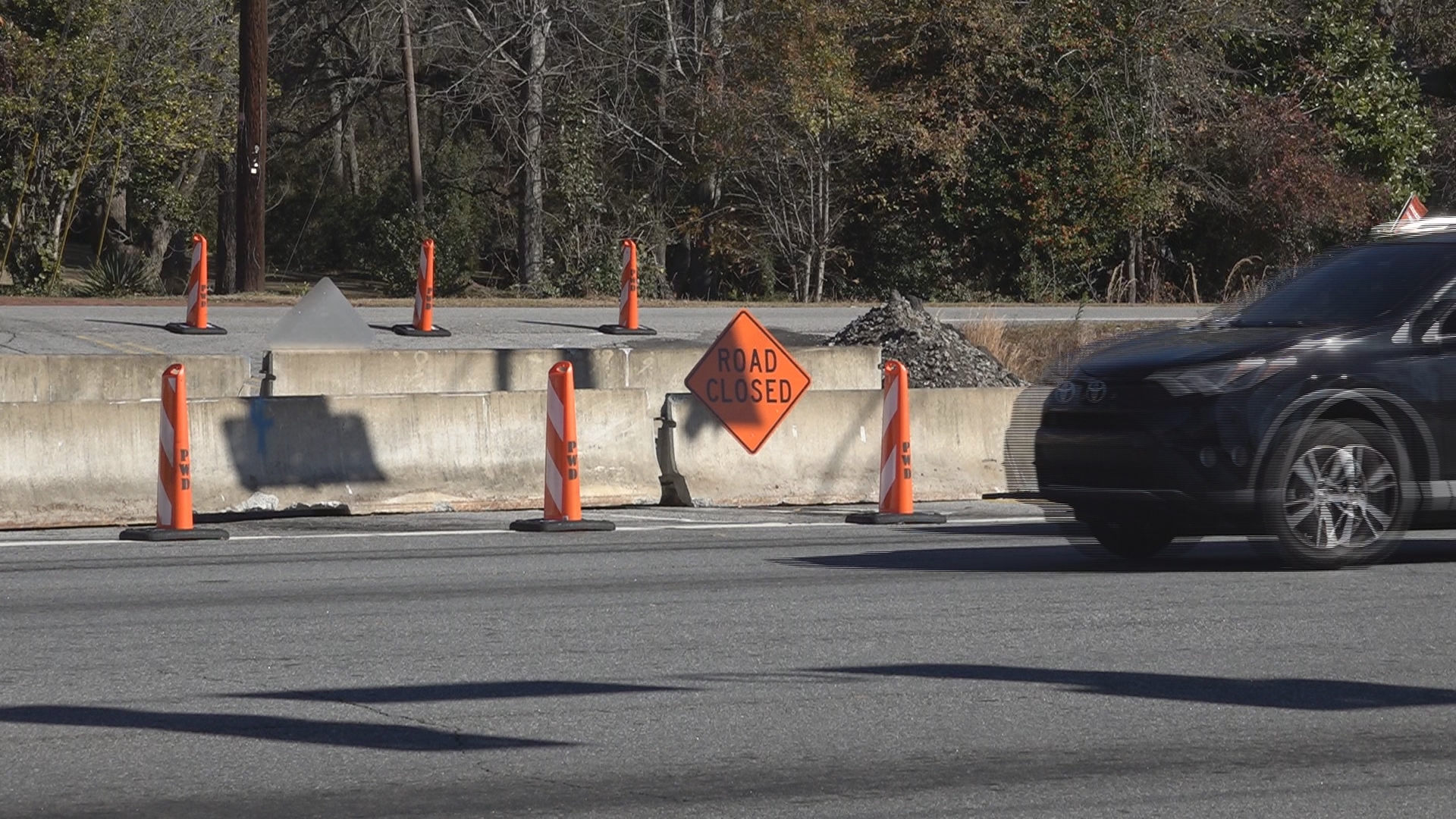 Macon drivers breathe easy with reopening of Tucker, Forsyth railroad ...