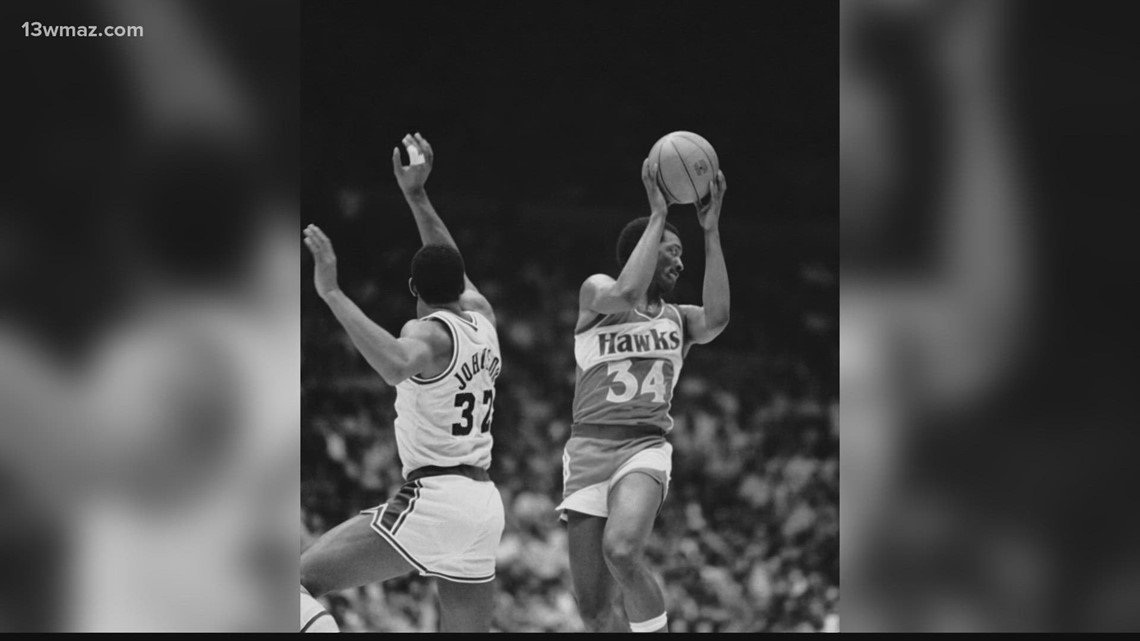 Ex-NBA star Mike Glenn encourages Central Georgia students | 13wmaz.com