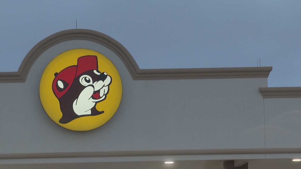 The beaver vs the bear: Buc-ee's sues small Georgia convenience store ...