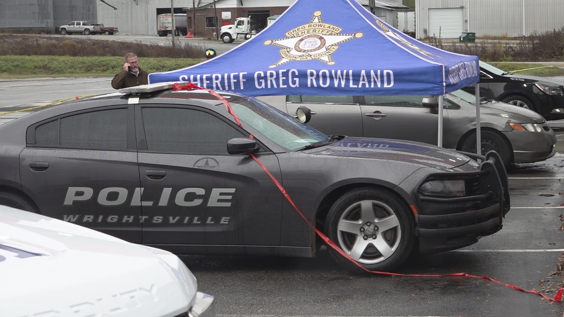 Firefighter survives samurai sword attack outside Wrightsville gas ...