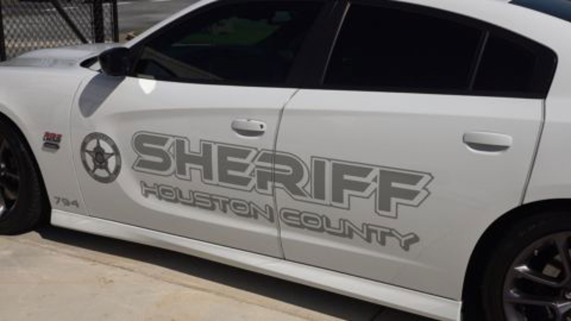 Houston County removes ICE decals from sheriff cars to avoid confusion ...
