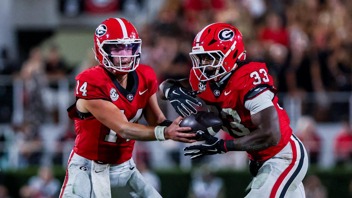 Takeaways from Georgia football's rout of No. 10 Texas 35-10 to finish ...