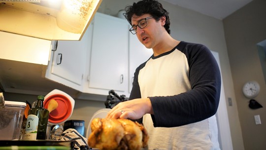 Adam Ragusea: The Mercer professor turned YouTube sensation | 13wmaz.com