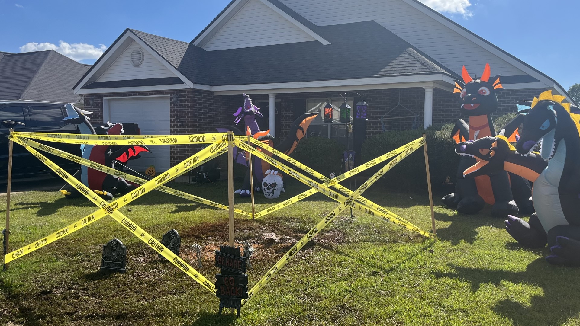 Halloween decorations raise awareness of water issues | 13wmaz.com