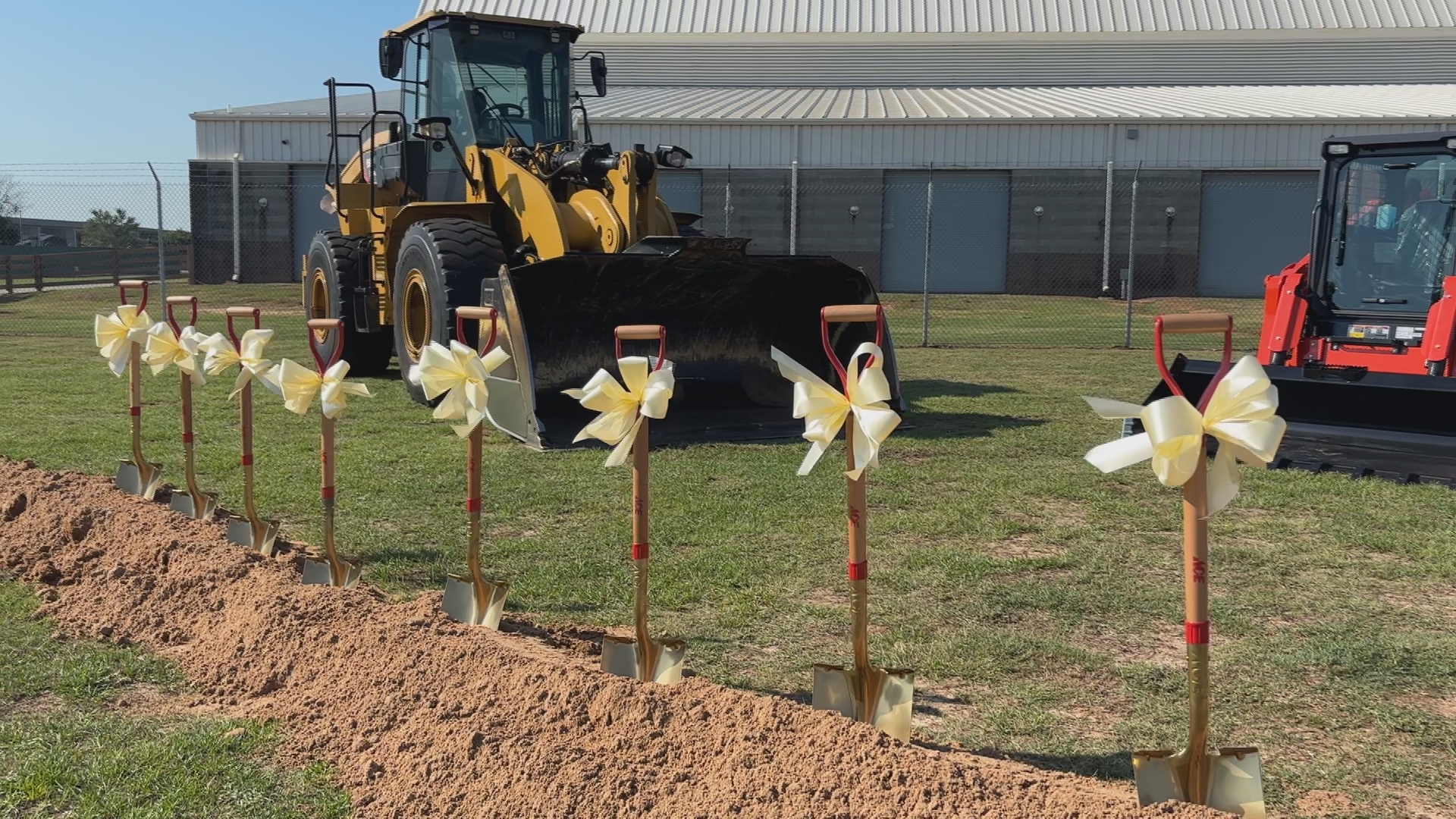 Georgia breaks ground on $21.5M Larry Walker Arena | 13wmaz.com