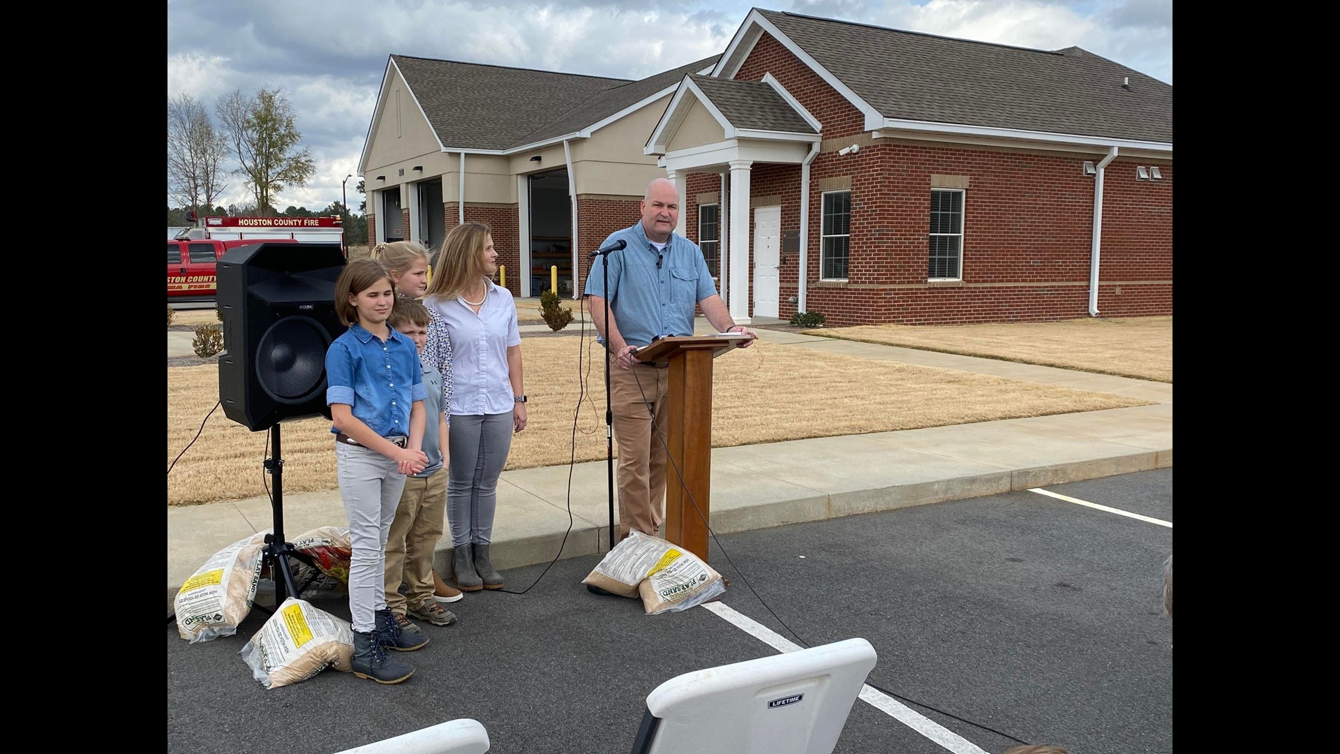 Houston commissioner Dan Perdue to run for commission chair | 13wmaz.com