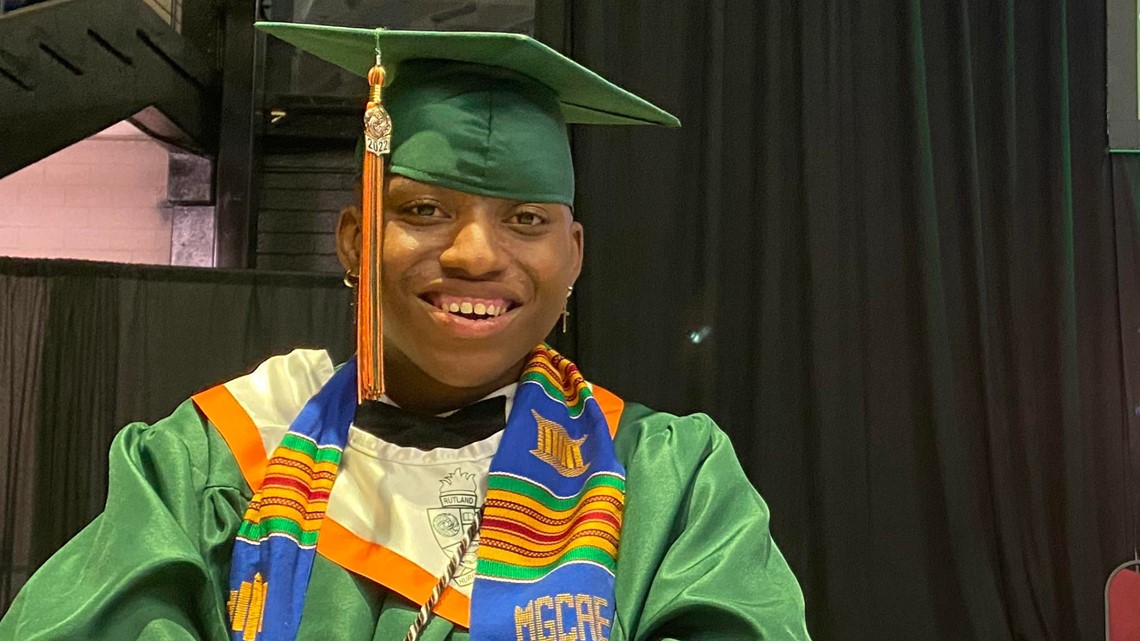 Rutland High student walks again on graduation day | 13wmaz.com