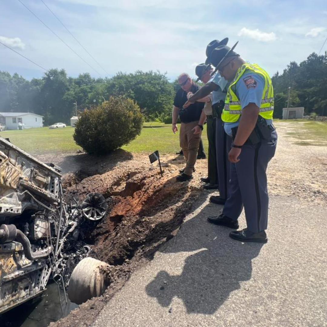 Crisp County man, 56, dies after car crashes into ditch, erupts in ...