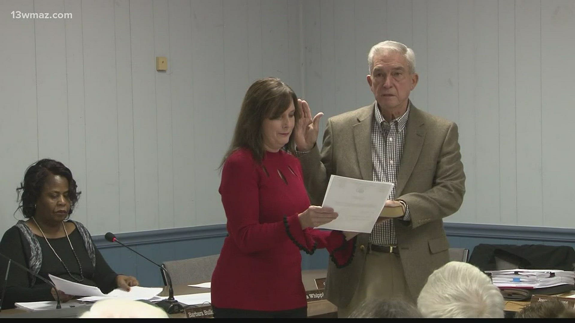 Kenneth Turner sworn in as new mayor of Gordon | 13wmaz.com