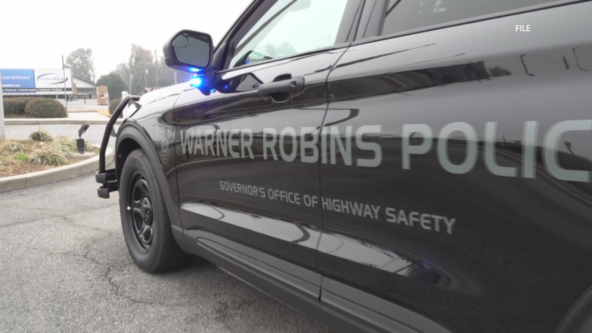 Man found dead in Warner Robins, found lying in turn lane on South ...